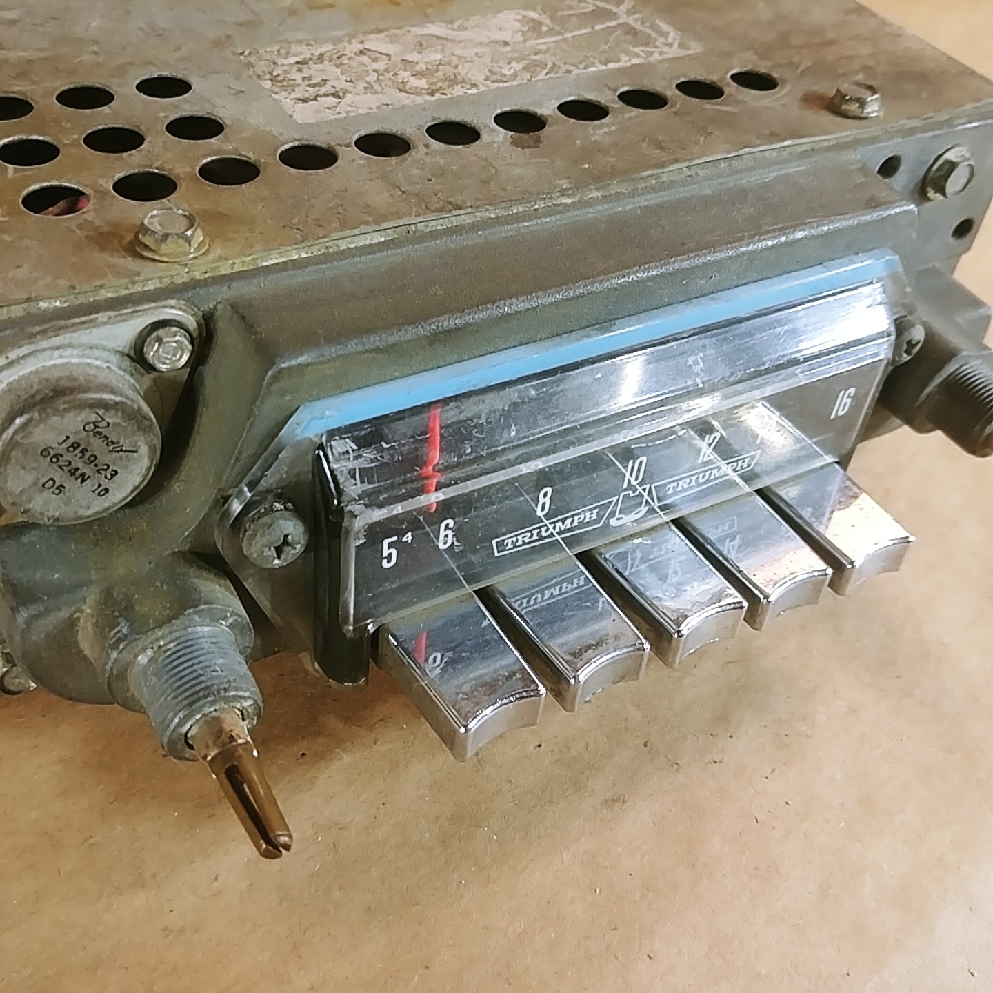 Triumph TR3 TR4 Spitfire Original Factory AM Radio Car Stereo OEM - For ...