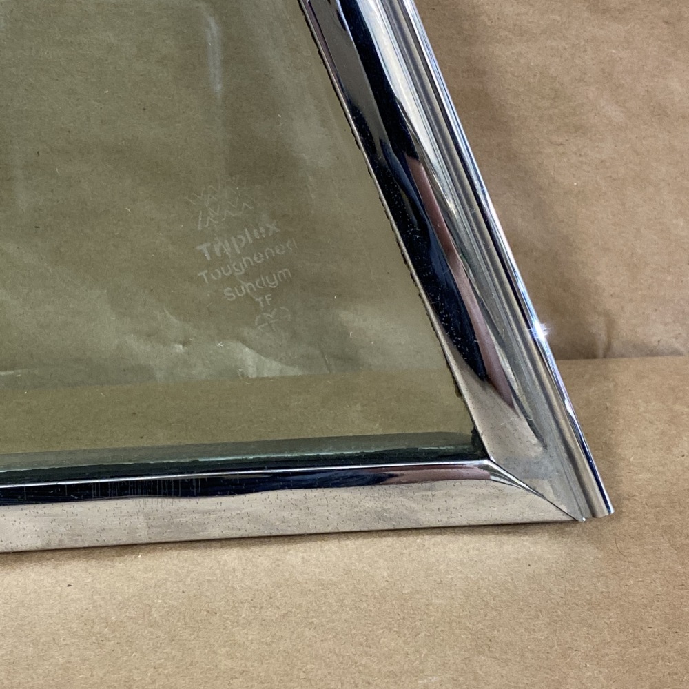 Original Jaguar XKE E-Type S3 2+2 RH Rear Quarter Window Triplex Sundym ...