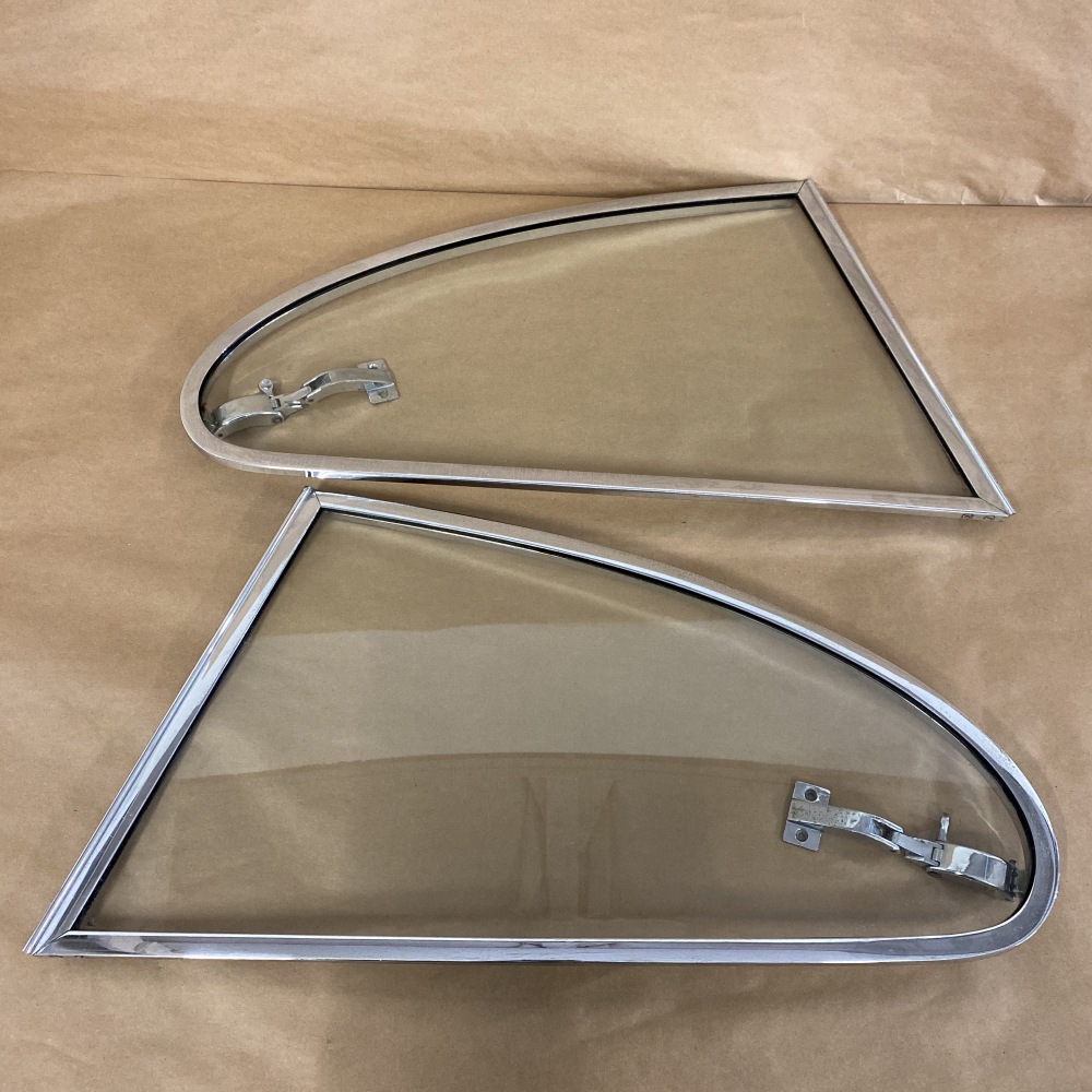 Original Jaguar XKE E-Type 2+2 Rear Quarter Window RH LH Pair Triplex ...