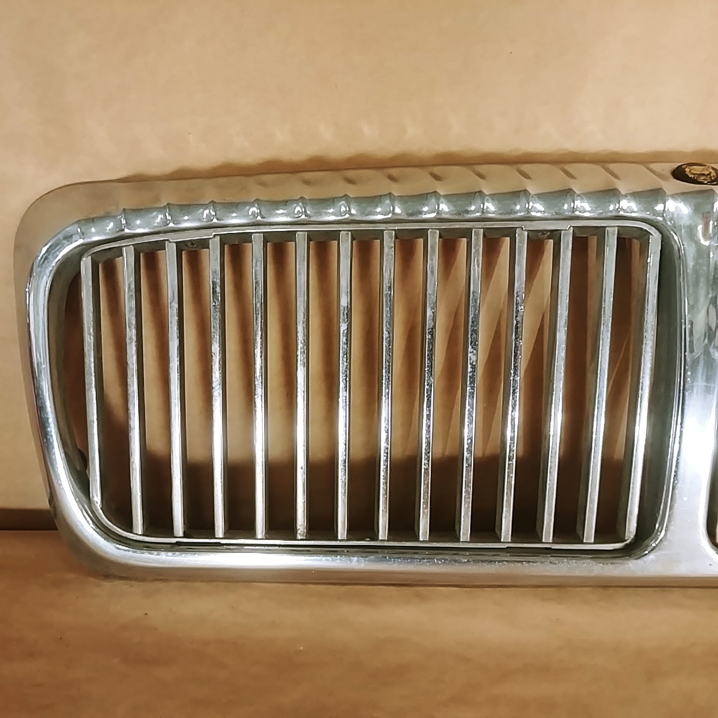 Jaguar XJ6 1988-1994 Original Front Chrome Grille with Badge OEM - For ...