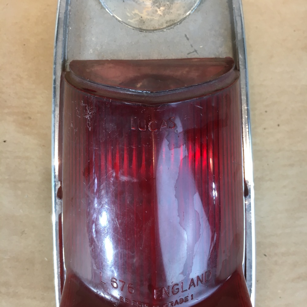 OEM 1963-1967 MG MGB Lucas Tail Light Assembly L676 54572303 BS1004A ...