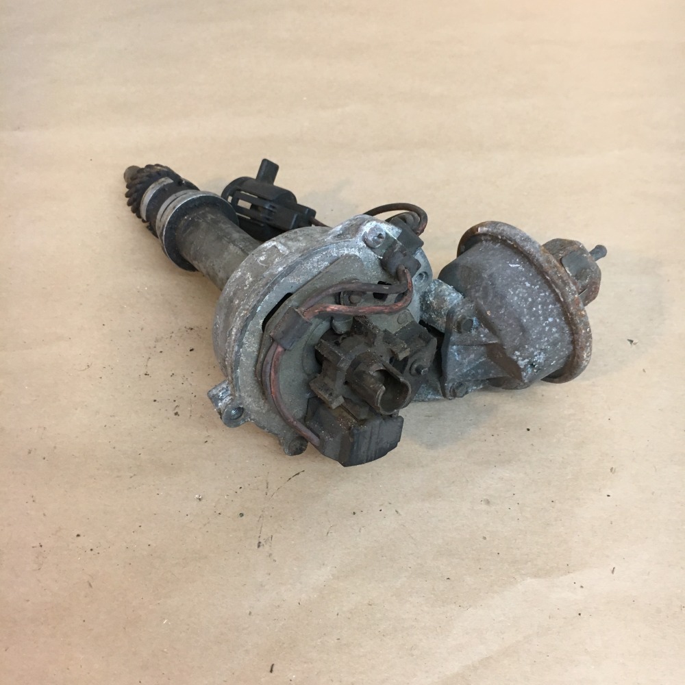 OEM Ford Cortina Motorcraft Distributor Dizzy 75TF 12100 NA 4KC ...