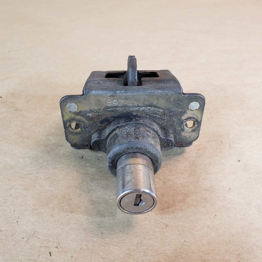 Triumph TR6 Original Rear Trunk Boot Lid Lock Assembly OEM - For Sale ...