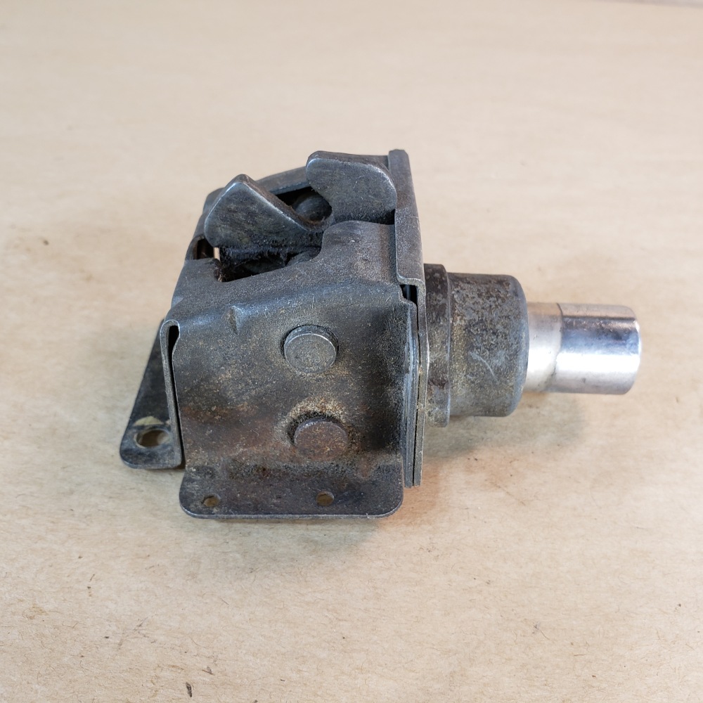 Triumph TR6 Original Rear Trunk Boot Lid Lock Assembly OEM - For Sale ...