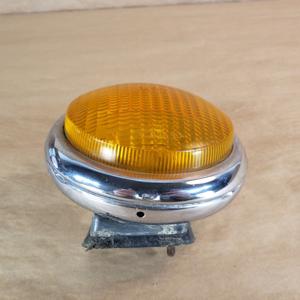1970 Mercedes Benz 280SE Original Front Right RH Turn Signal Parking ...