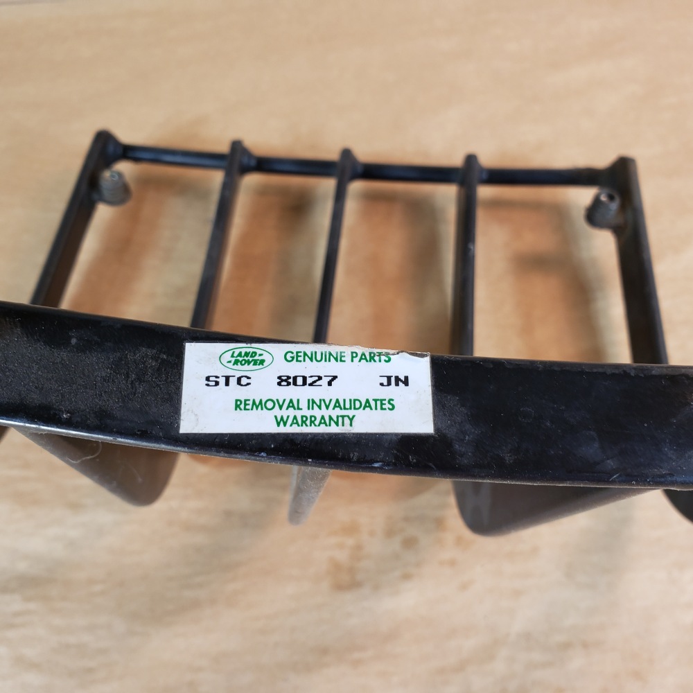 Land Rover Range Rover Classic 1987-95 Left LH Rear Tail Light Guard ...