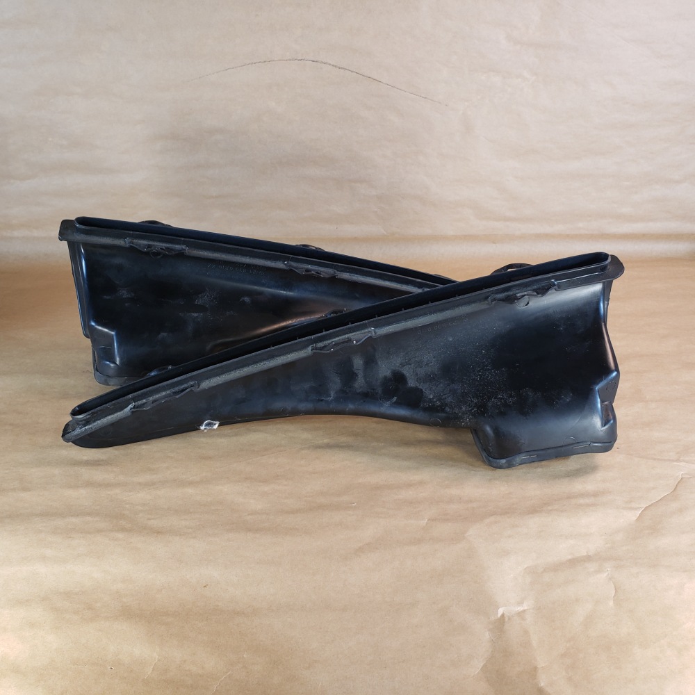 Mercedes Benz W123 300TD Original Upper Dash Heater Air Duct Vent Set ...