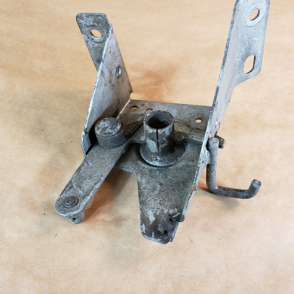 Triumph TR4 TR6 TR250 Original Front Hood Bonnet Latch Catch OEM - For ...