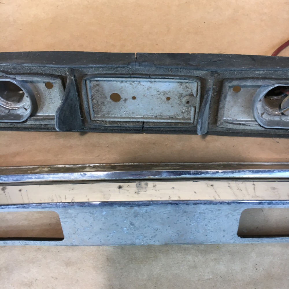 OEM TRIUMPH TR6 Spitfire Lucas Rear License Number Plate Lamp Assembly ...