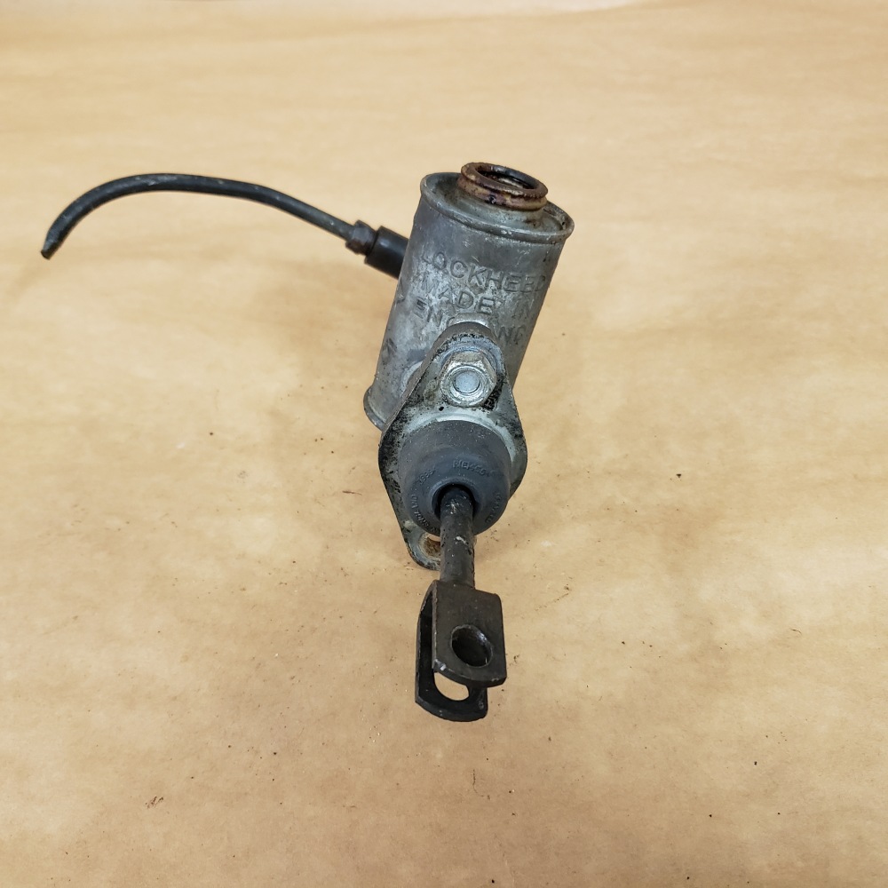 MG MGB 1962-80 Original Lockheed Clutch Master Cylinder OEM - For Sale ...