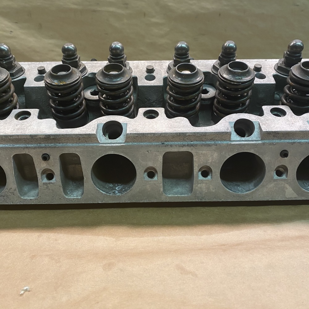 Original Mercedes-Benz R107 450SL M117 Engine Cylinder Head R117 016 03 ...