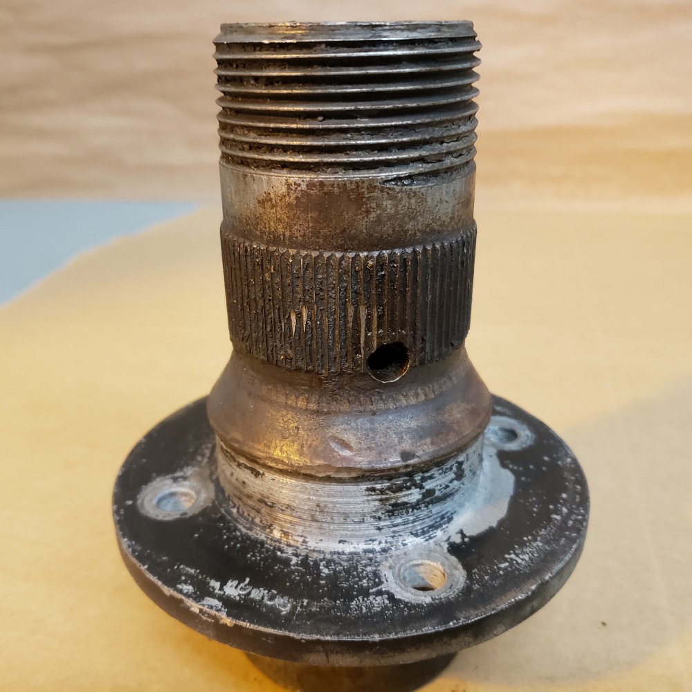 Original MGB GT Front LH Left Wire Wheel Knock Off Splined Hub Coarse ...