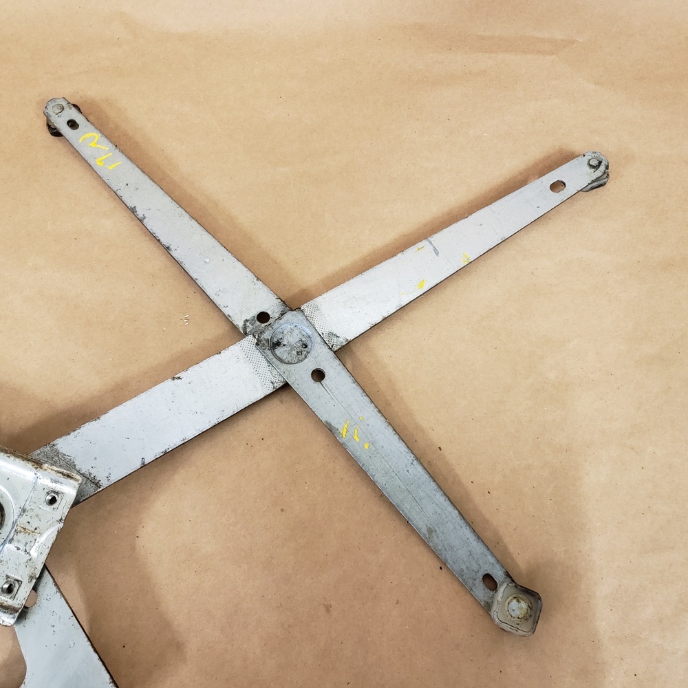 Land Rover Range Rover Classic 1987-95 Front Right RH Power Window ...