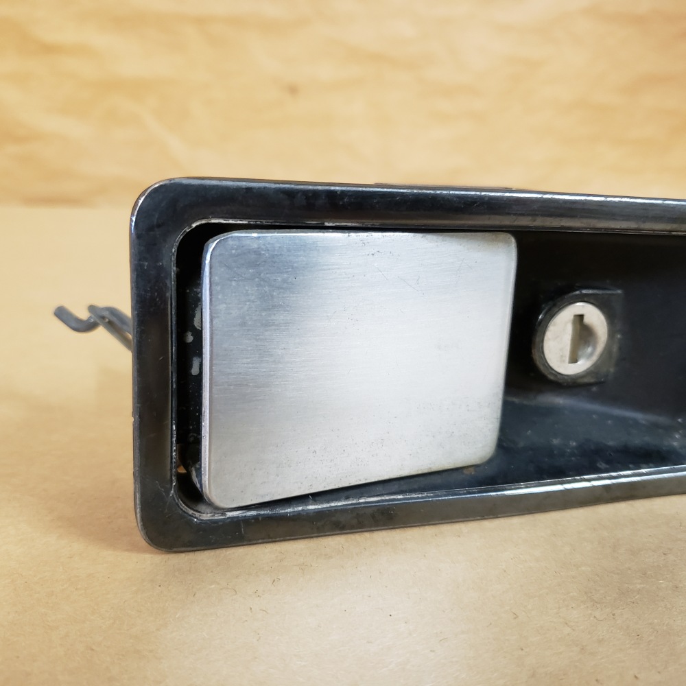Triumph TR7 TR8 Original Exterior Door Handle LH Left OEM - For Sale ...