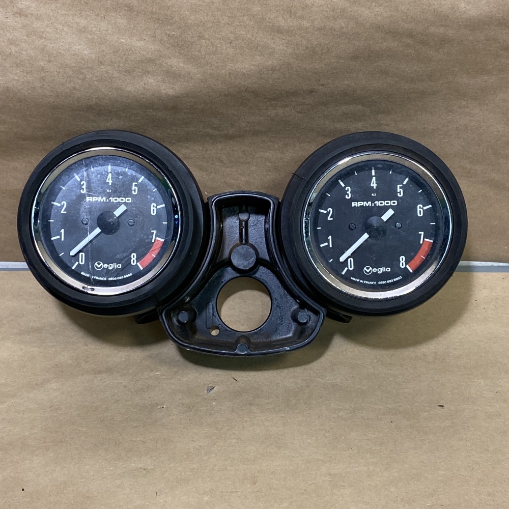Original Triumph Bonneville Gauge Cluster w Veglia Tachometer 0920 093 ...