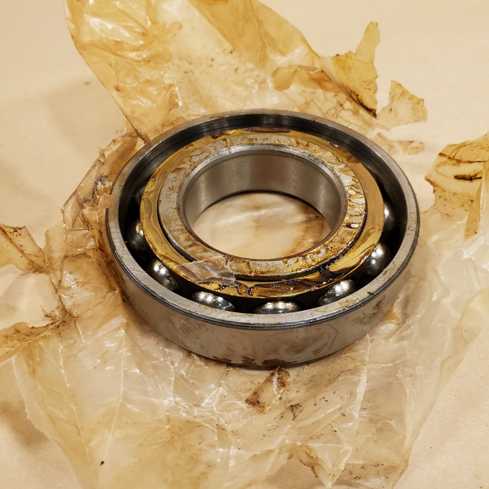 NOS Early MGB Banjo Style Rear Axle Differential Carrier Bearing 2K8938 ...