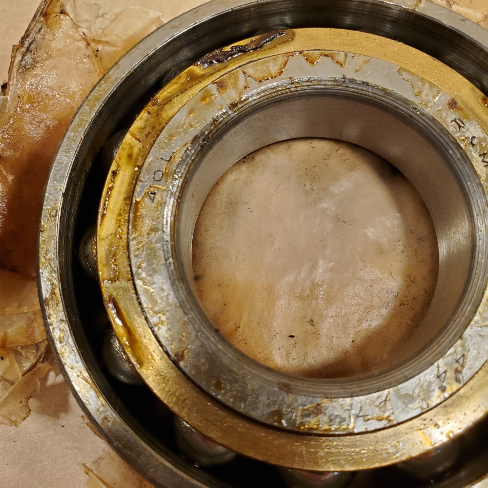 NOS Early MGB Banjo Style Rear Axle Differential Carrier Bearing 2K8938 ...