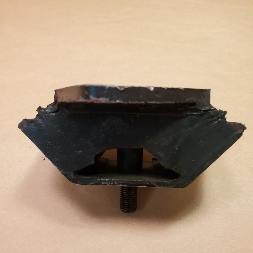 NOS Jaguar XJ6 XJ12 XJS Front Crossmember Subframe Rear Mounted Vee ...