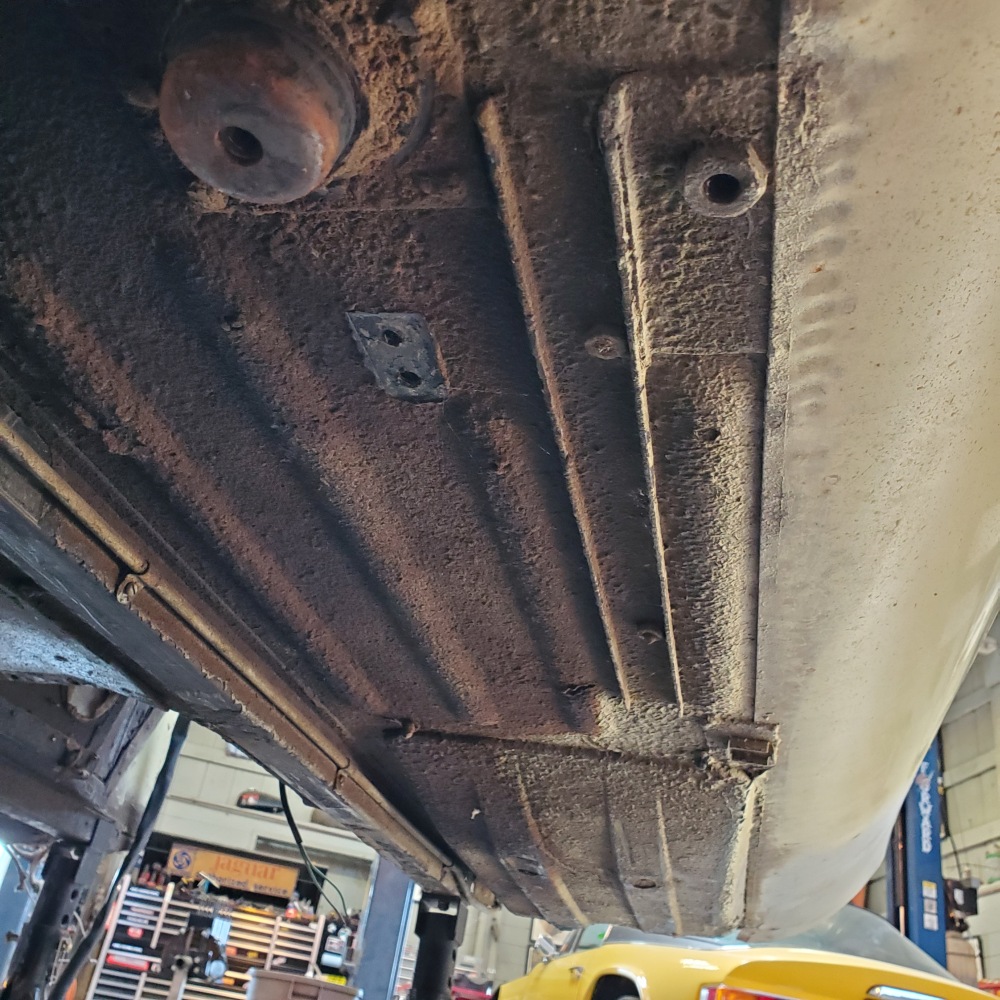 1967 Jaguar XKE E Type Shell Doors Hatch Glass Center Instrument Panel ...