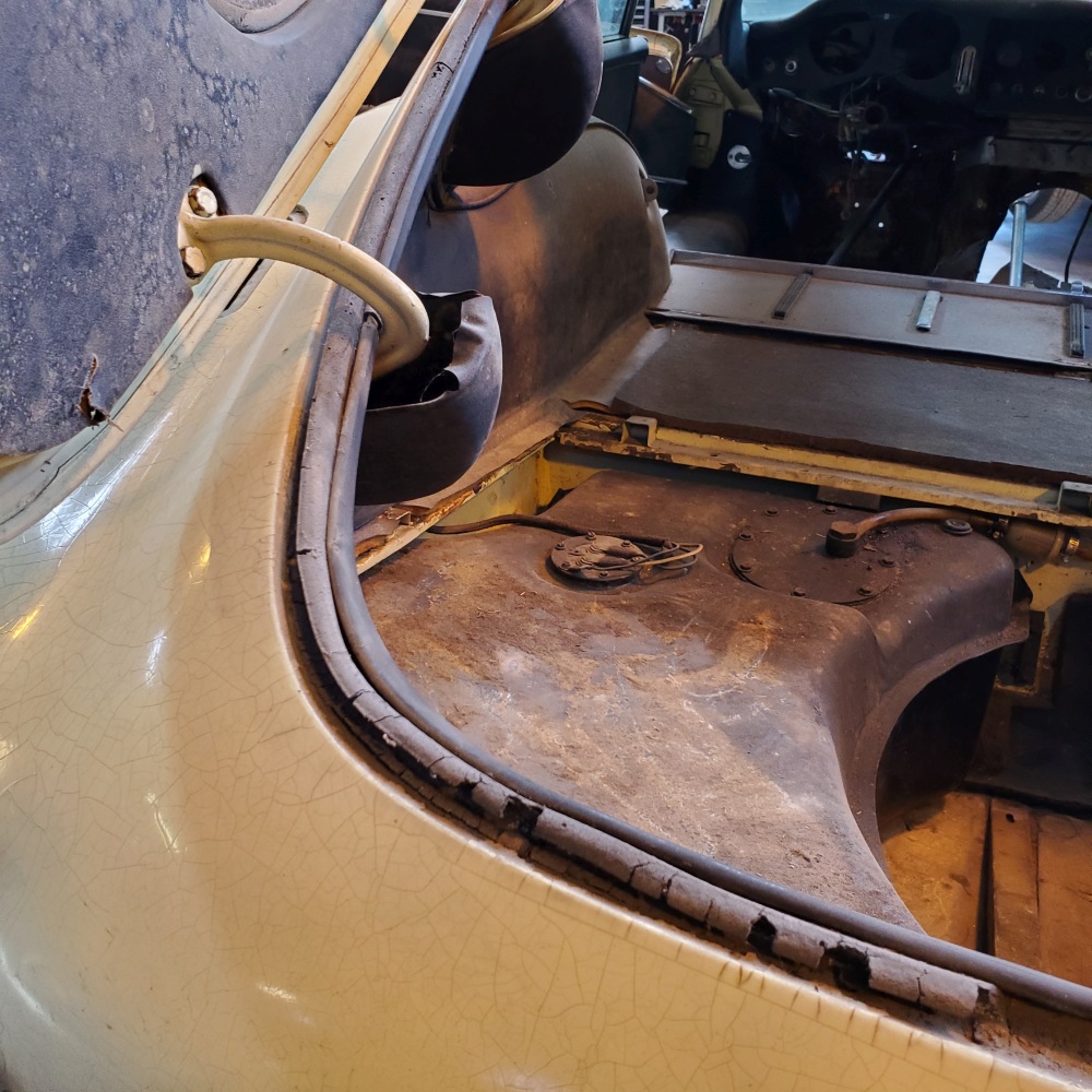 1967 Jaguar XKE E Type Shell Doors Hatch Glass Center Instrument Panel ...