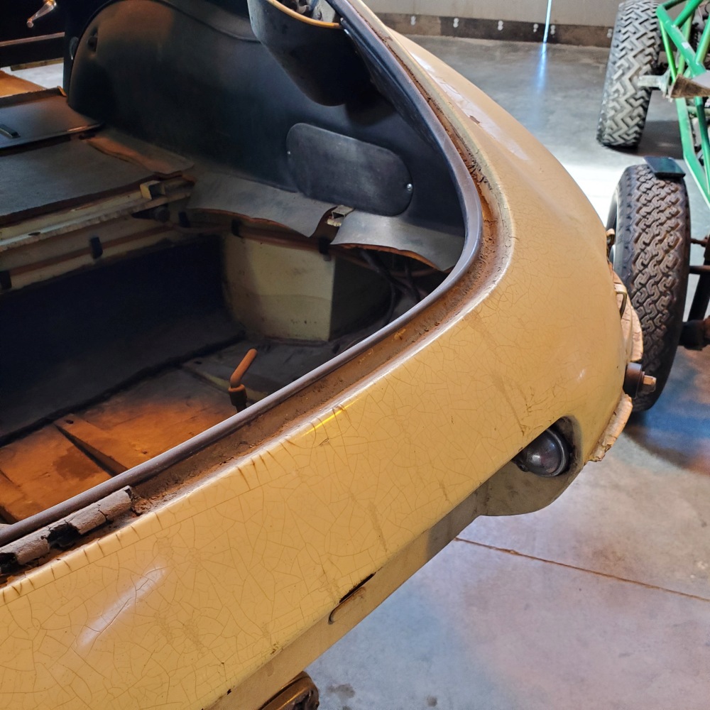1967 Jaguar XKE E Type Shell Doors Hatch Glass Center Instrument Panel ...