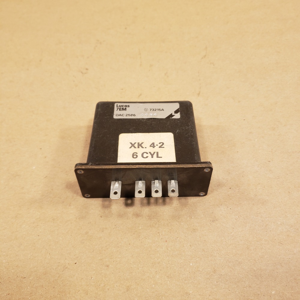 84-87 Jaguar XJ6 4.2L V6 Lucas 7EM DAC2586 73215A Trip Fuel Interface ...