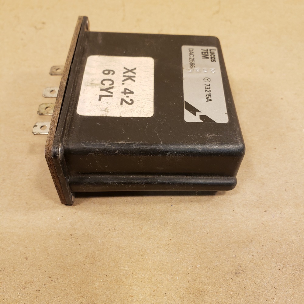 84-87 Jaguar XJ6 4.2L V6 Lucas 7EM DAC2586 73215A Trip Fuel Interface ...