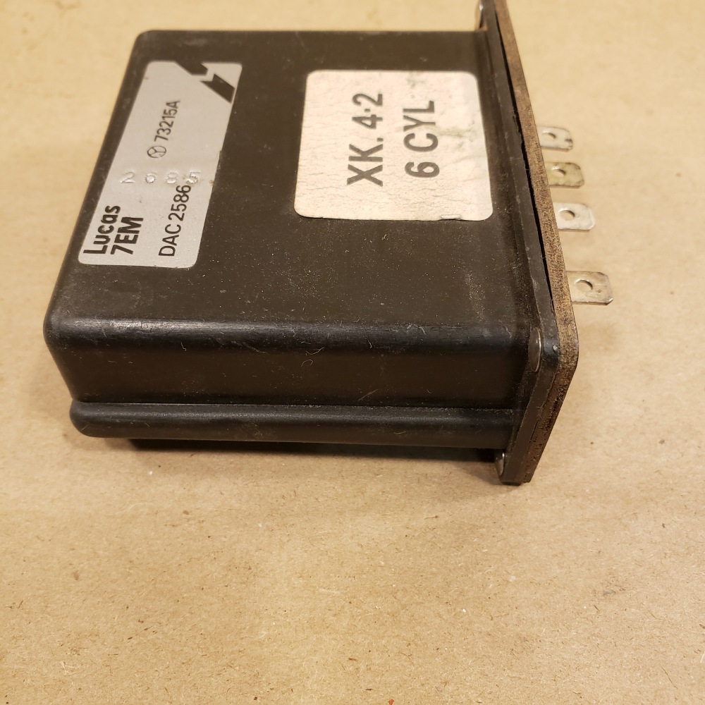 84-87 Jaguar XJ6 4.2L V6 Lucas 7EM DAC2586 73215A Trip Fuel Interface ...